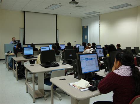 Cass Poaquil Clases De Computacion