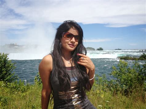 Porn Pics Of Miss Pooja Telegraph