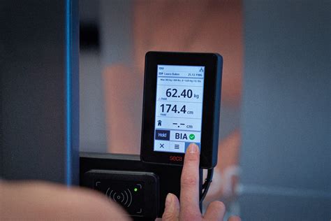 Bioelectrical Impedance Analysis Secatru