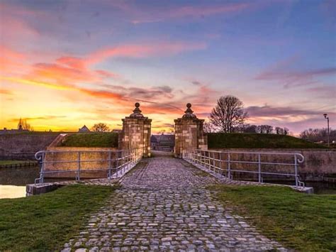 The Walled Town Of Gravelines Dunkerque Tourisme