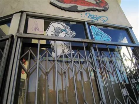 Fisting Scrolller