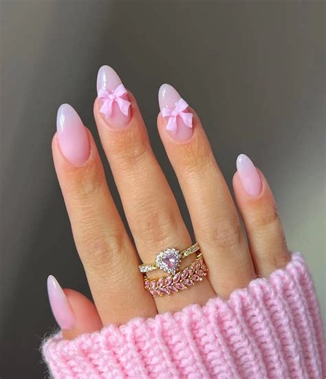 Soft And Stylish 19 Pink Almond Nails Inspiration