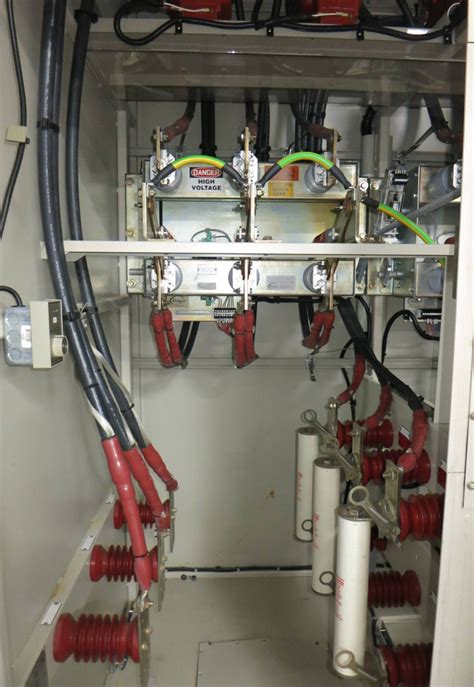 Siemens Load Interrupter Switch 400a 72kv Medium Voltage Switchgear