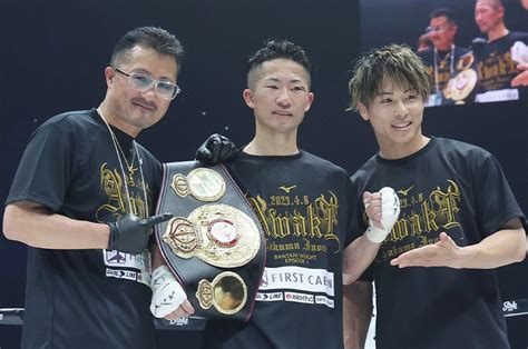 井上尚弥30歳に…弟・拓真が「夢だった兄弟同時王者に」と語った日、世界的識者が「イノウエはno 1ボクサー」と絶賛する理由とは ボクシング