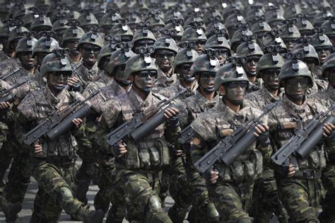金正恩反斬首！夜視鏡、偽裝膏、98式步槍 北韓成立特殊作戰軍 風傳媒