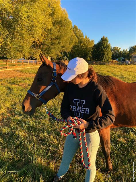 Brett Cooper Brett Cooper Nude OnlyFans Leaks The Fappening Photo FappeningBook