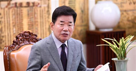 김진표 국회의장 “다당제 도입 필요‘공론정치 헌법에 반영하자”