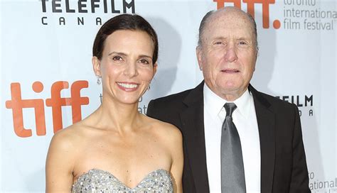 Celebrity Age Gaps 60 Photos Moonagedaydreamfilm