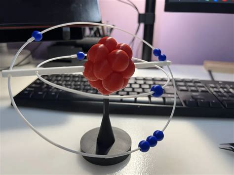 Oxygen Atom Model With Labels Remixed By Mb Yanuszka Makerworld Download Free 3d Models