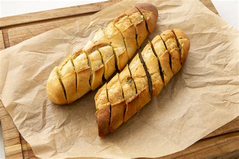 Garlic Bread Rolls Rouba Shahin Middle Eastern Cooking