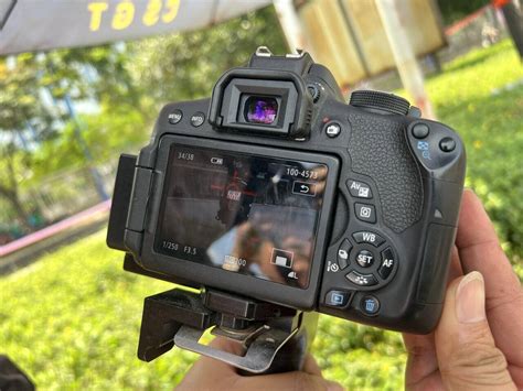 CSGT hóa trang bắn tốc độ nhiều nữ lái xe vi phạm do lỡ tay kéo ga