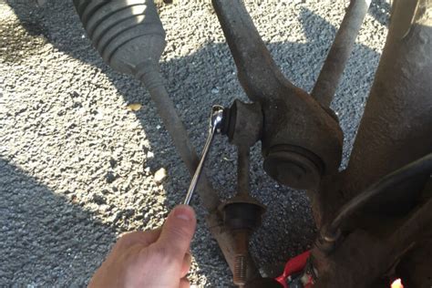 How To Change Your Anti Roll Bar Links Car Classic Magazine