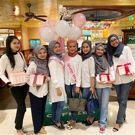 Dome Cafe Malaysia Beautiful Bride To Be Ms Shakira Joyously