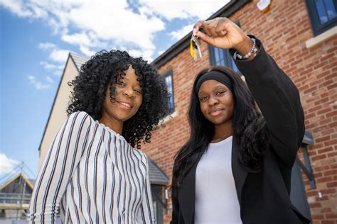 Arkwood Living Welcomes Its First Manea Residents