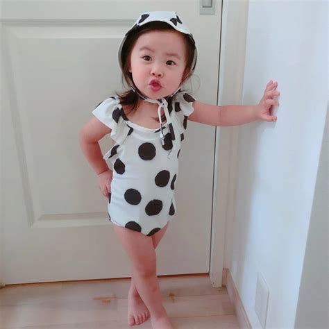 ของเด็กชุดว่ายน้ำ ครีมกันแดดแขนยาวของหญิงสาวชุดว่ายน้ำเด็กหญิง สาวเกาหลีน่ารักอุปกรณ์ว่ายน้ำ 1 3