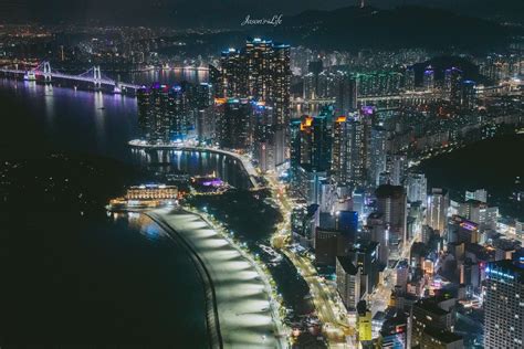 韓國釜山｜busan X The Sky：100樓高空鳥瞰海雲台夜景及海岸線，朝聖世界最高星巴克！ 輕旅行