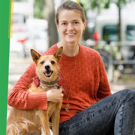 Šaunuolė Sesė Simonas Gentvilas