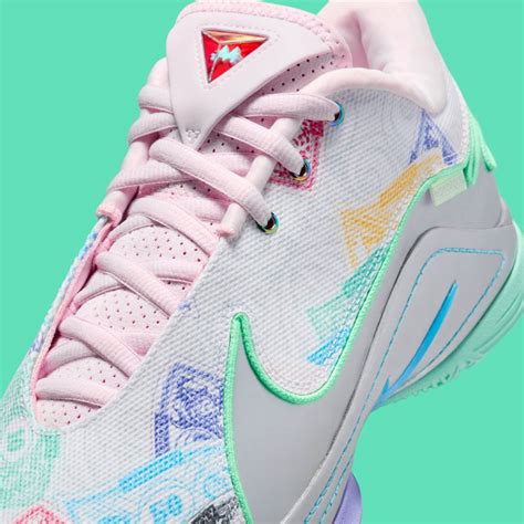 Nike Lebron 22 Monopoly Fz1099 100