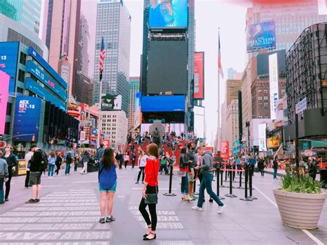 후기 [여자 혼자 뉴욕 여행 맛 집] 1일차 1탄 타임스퀘어 헬스 키친 플리 마켓 네이버 블로그