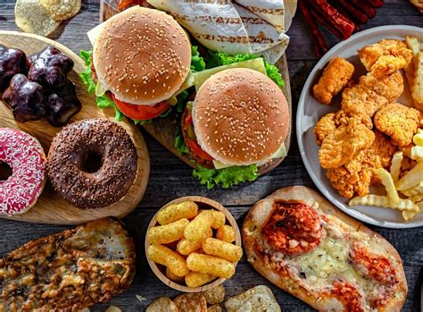 Americans Recognize Unhealthy Foods What Drives Them To Keep Eating