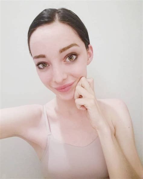 Emma Dumont Thefappening Sexy 29 Photos The Fappening