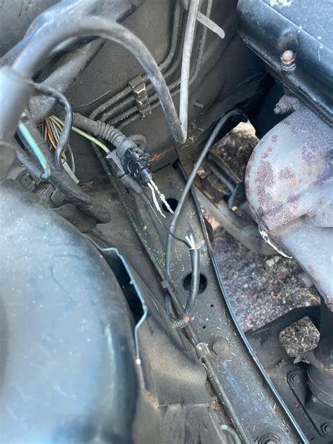 My O2 Sensor Wires Got Chewed Which Cable Goes Where When I Reconnect