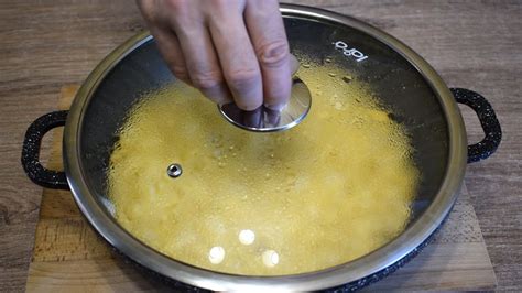 За 5 минут ЯБЛОЧНЫЙ ПИРОГ на сковороде который тает во рту Быстрый и Вкусный Завтрак Youtube