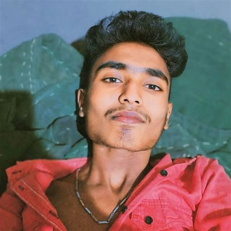 Rohit Rathod Rathod 07 Ro • Threads Say More