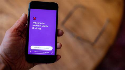 Natwest Banking App Down Leaving Customers Unable To Access Money Lbc