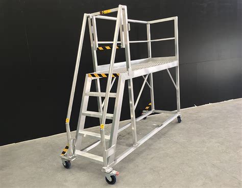 Truck Loading Safety Platforms Custom Access Platform Alisafe