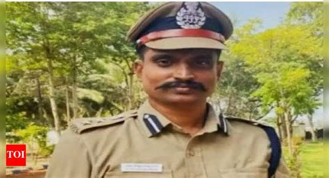 Dig C Vijayakumar Ips Shoots Himself Dead In Coimbatore Coimbatore News Times Of India Dig C Vijayakumar Ips Shoots Himself Dead In Coimbatore Coimbatore News Times Of India