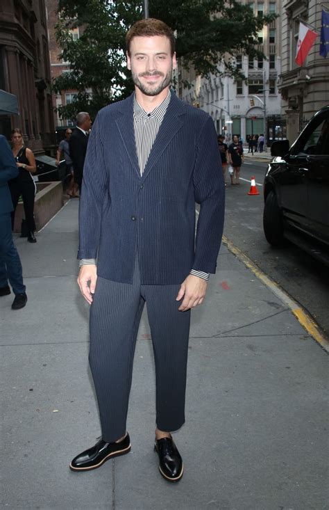 François Arnaud Reveals He Shot “two Days” Of Sex Scenes Cut From Heated Rivalry Socialite Life