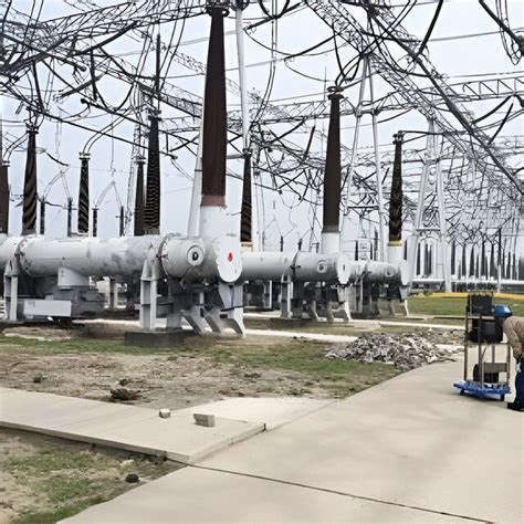 the photo of pd signals field acquisition process at a gis substation
