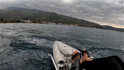 Εμεις για αλλου πηγαιναμε και ο αερας αλλου μας παει ψαρεμα με καγιακ Youtube