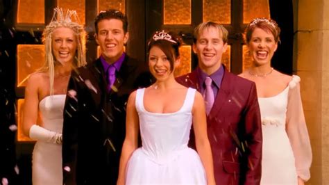 Lisa Scott Lee Donates £2 000 To Help Save London Church Where Steps