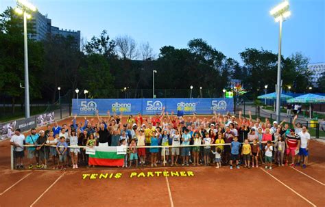 Тенис в Албена Клей кортове и училище по тенис Albena Bg