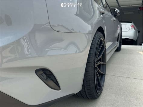 2018 Kia Stinger With 20x9 32 Aodhan Aff1 And 24535r20 Lexani Lx