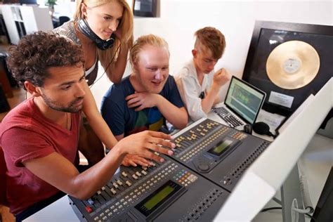 Summer Music Production Program For Teens In Los Angeles