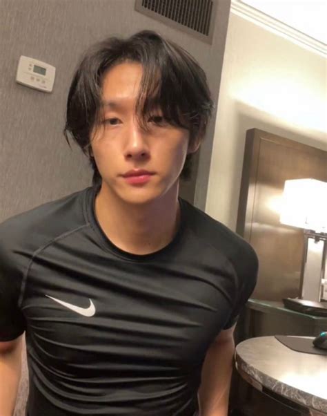 남자 긴얼굴 헤어스타일 Best 남자장발 긴머리 리프컷 리프펌 네이버 블로그