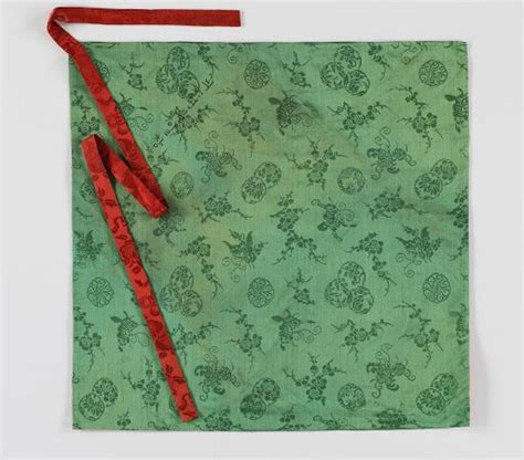 영친왕비의 니사쌍향갑단작노리개