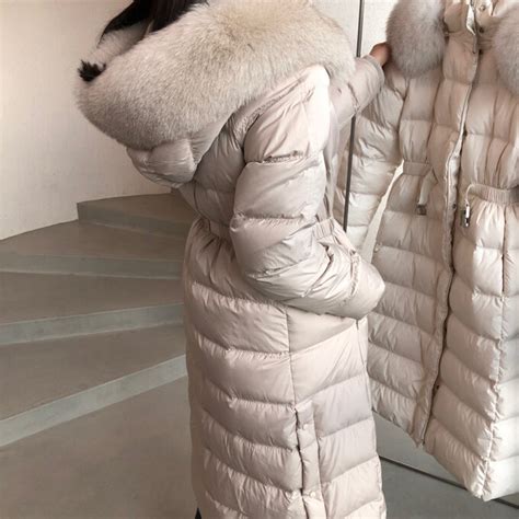 메이블 고퀄 글로시 프리미엄 리얼 오리털 덕다운 폭스퍼 버클 벨트 슬림 롱 패딩