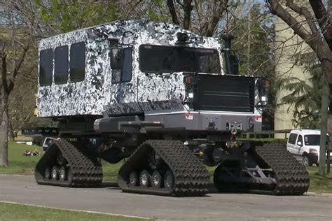 Argentine Army Integrates Two Sno Cat 1642 Tucker Terra All Terrain