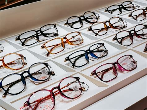 What Are The Top Rated Places To Get Prescription Glasses 7 Options