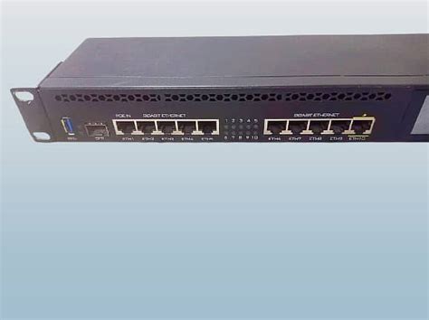 MikroTik RouterBoard RB UiAS RM Almost Brand New Networking