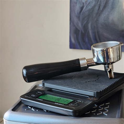 ترازو قهوه دکمه ای همراه باطری سیپیتوری