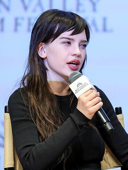 Sophie Thatcher Wikipedia Bahasa Melayu Ensiklopedia Bebas