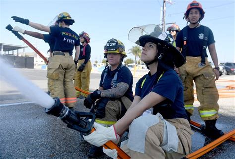 Photos Girls Fire Camp In Camarillo Lets 30 Teens Play With Fire