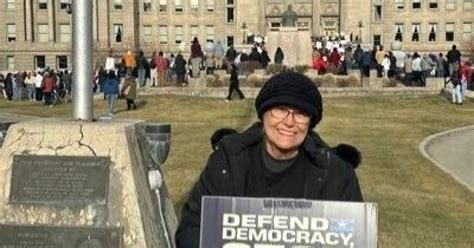 트럼프 사면 거부 의사당 폭동범 난 유죄…부정선거는 거짓말