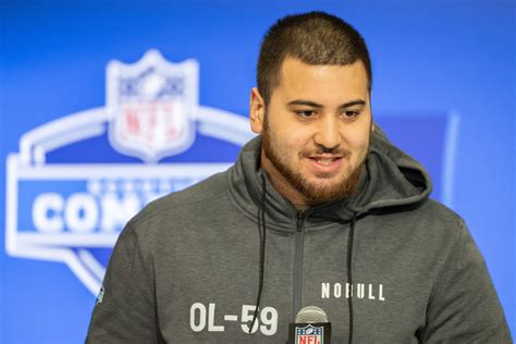49ers News 49ers Rookie Dominick Puni Shines In Preseason Debut