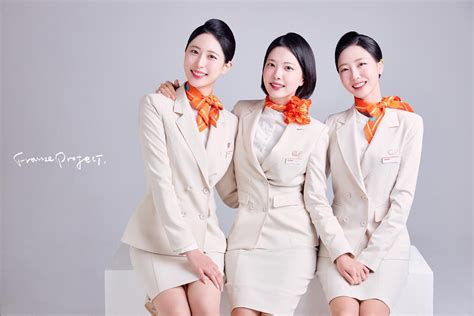 깔끔하게 한컷 🧡🧡🧡 프레임프로젝트 소규모촬영 우정사진 Frameprojectseoul Facebook